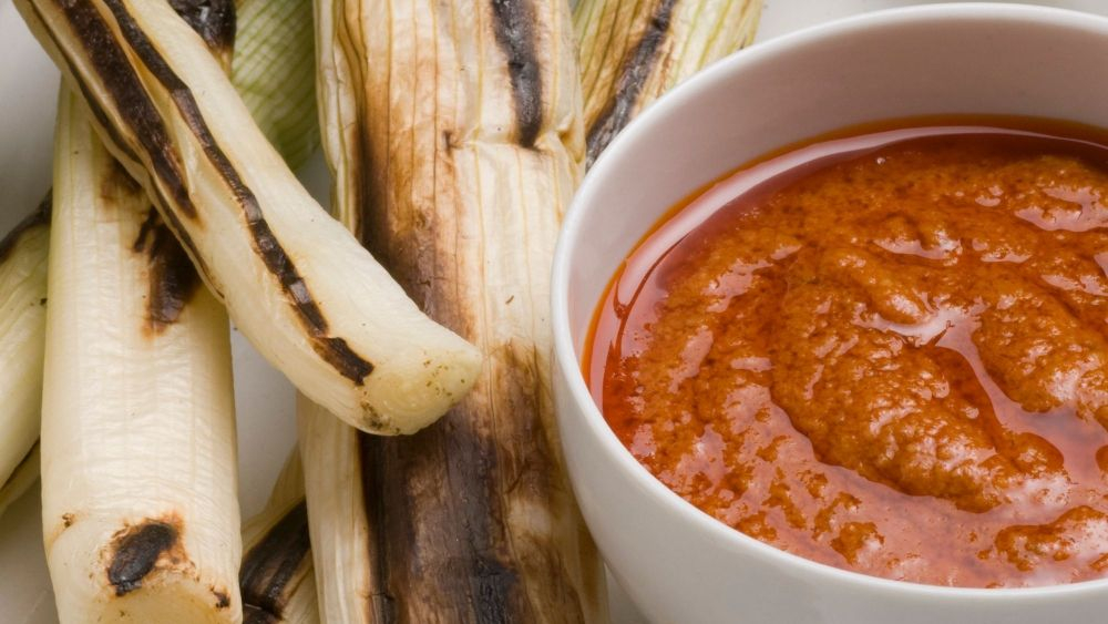 Salsa romesco, la mejor y más típica para los calçots