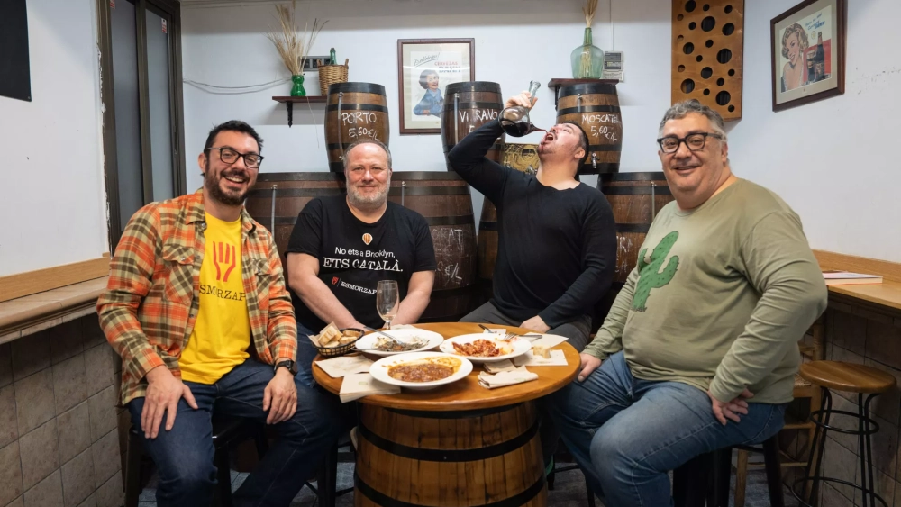 Desayunos de cuchillo, tenedor y porrón | Vino y Mantel, con Albert Molins y compañía